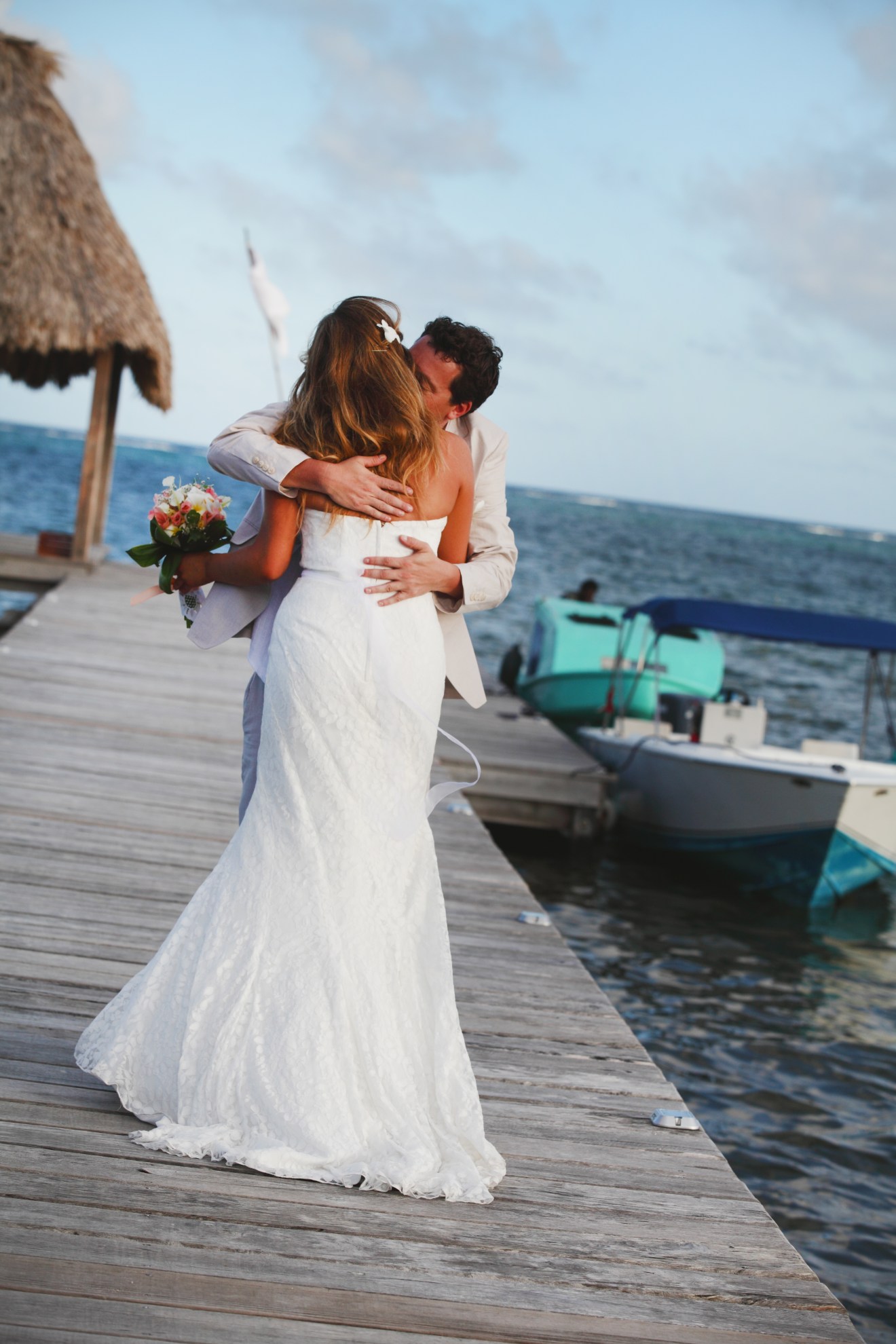 GET MARRIED IN BELIZE – FROZEN INSTANTS PHOTOGRAPHY